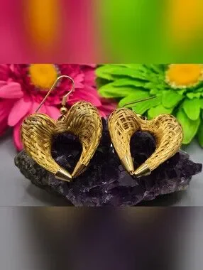Unsigned | Jewelry | Woven Heart Drop Earrings Gold Tone Fishhook Wires ...